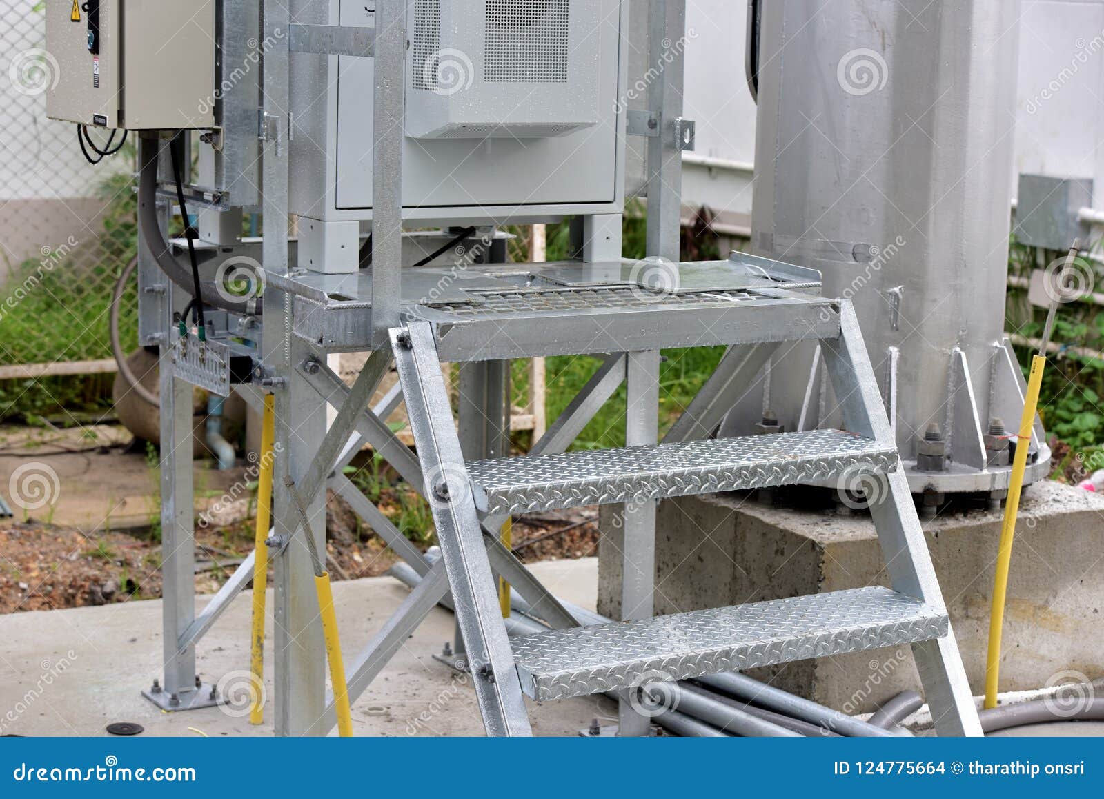 Tower Construction To Install the Antenna of the Wireless Communication ...