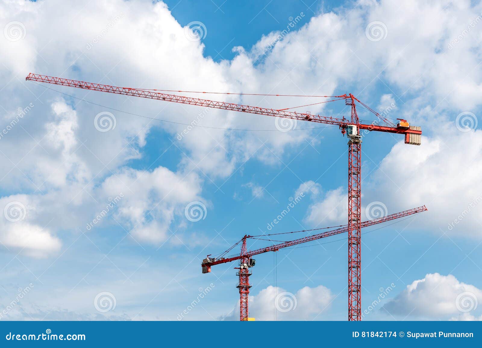 Tower Crain Construction Building in Blue Sky Stock Photo - Image of ...