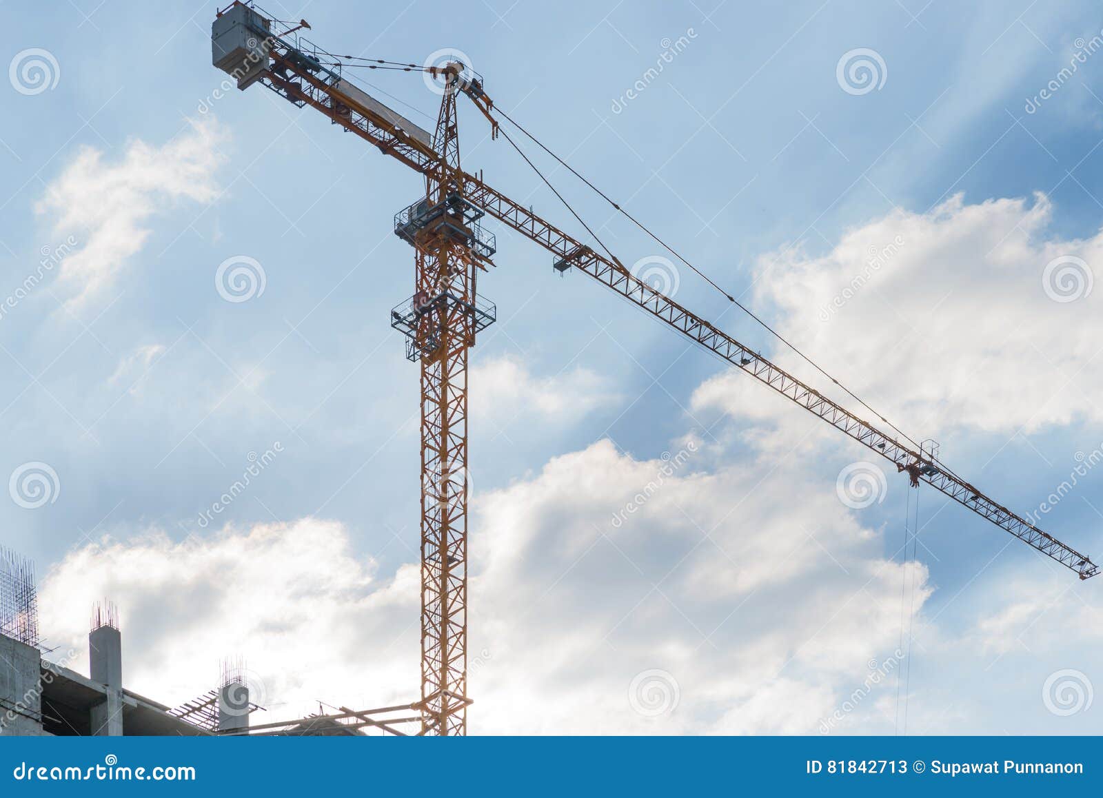 Tower Crain Construction Building in Blue Sky Stock Image - Image of ...