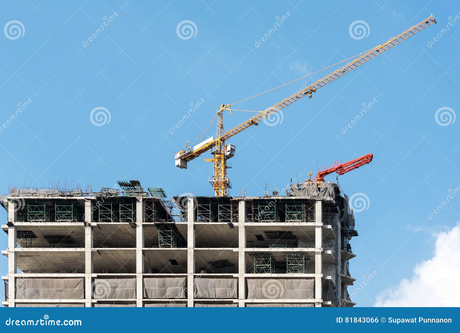 Tower Crain Construction Building in Blue Sky Stock Photo - Image of ...