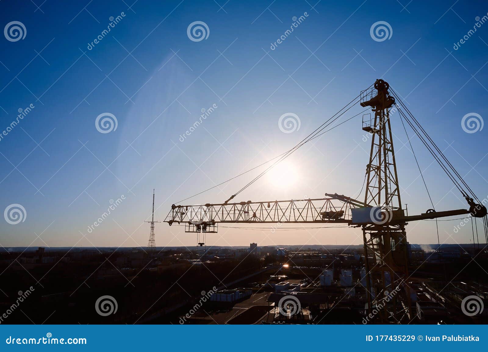Tower Crane Against the Setting Sun Stock Image - Image of highaltitude ...
