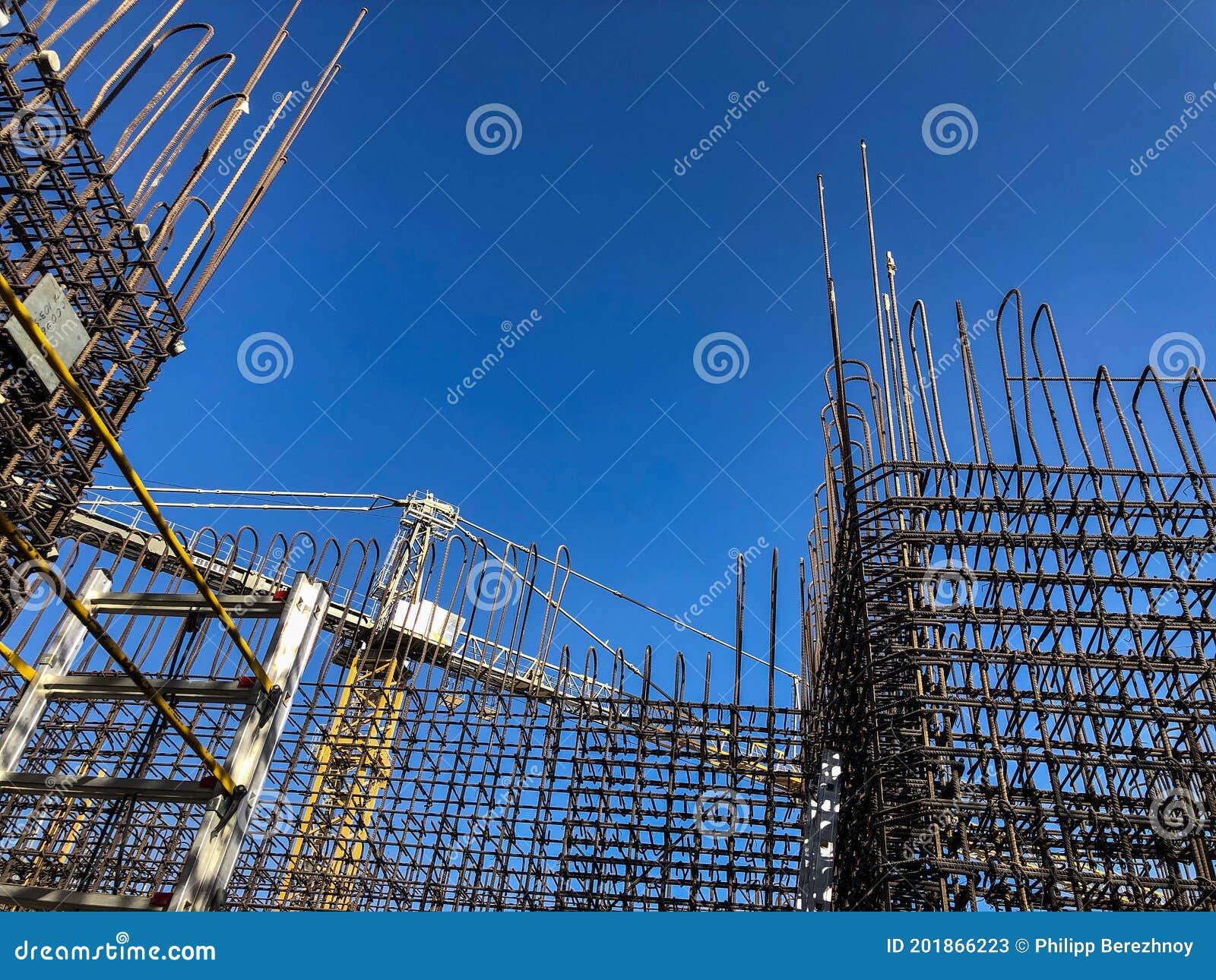 Tower Crane and Metal Reinforcement Framework of Concrete Wall Stock ...