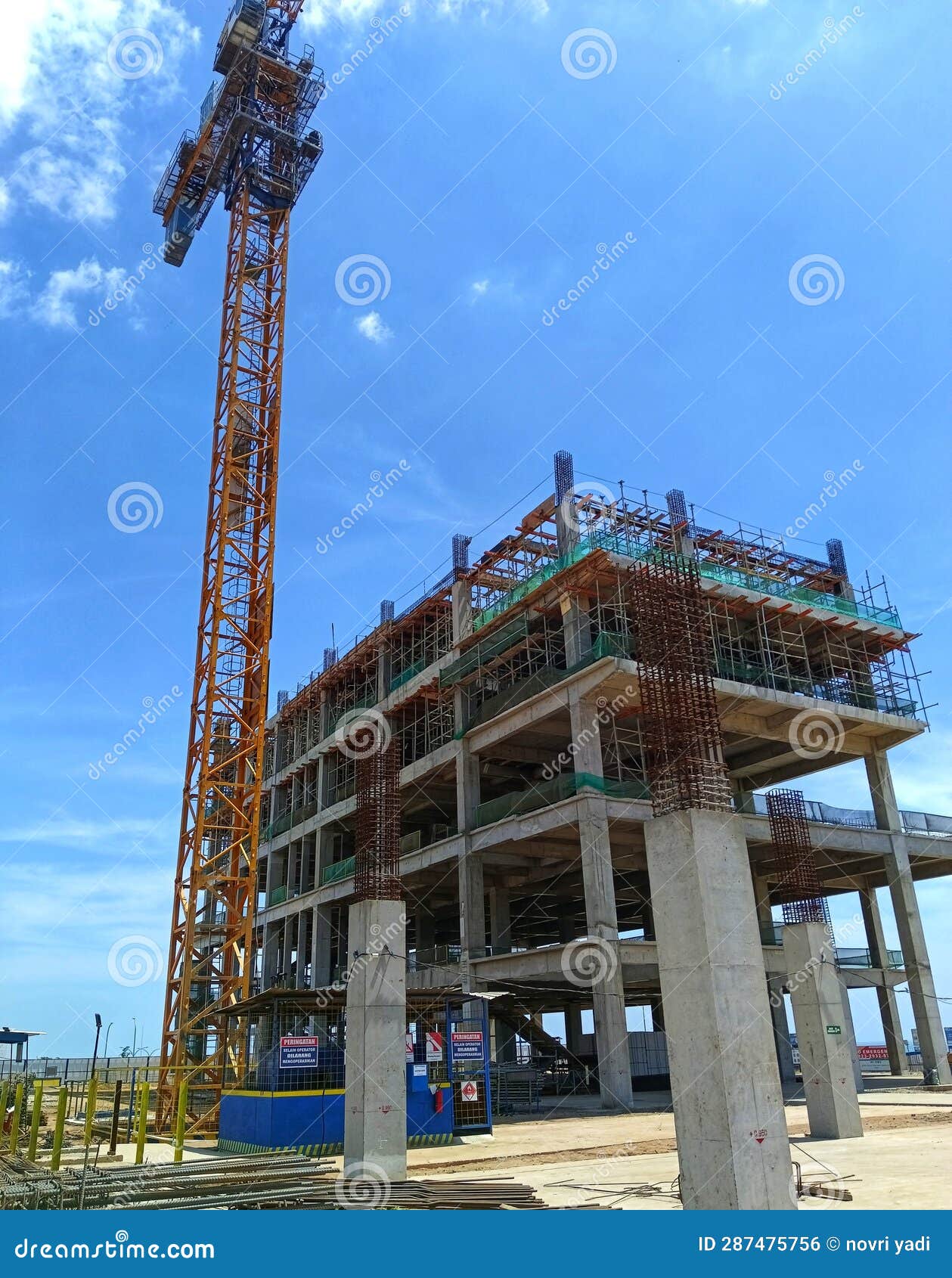 Tower Cranes and Office Development Projects Soar High in the Blue Sky ...