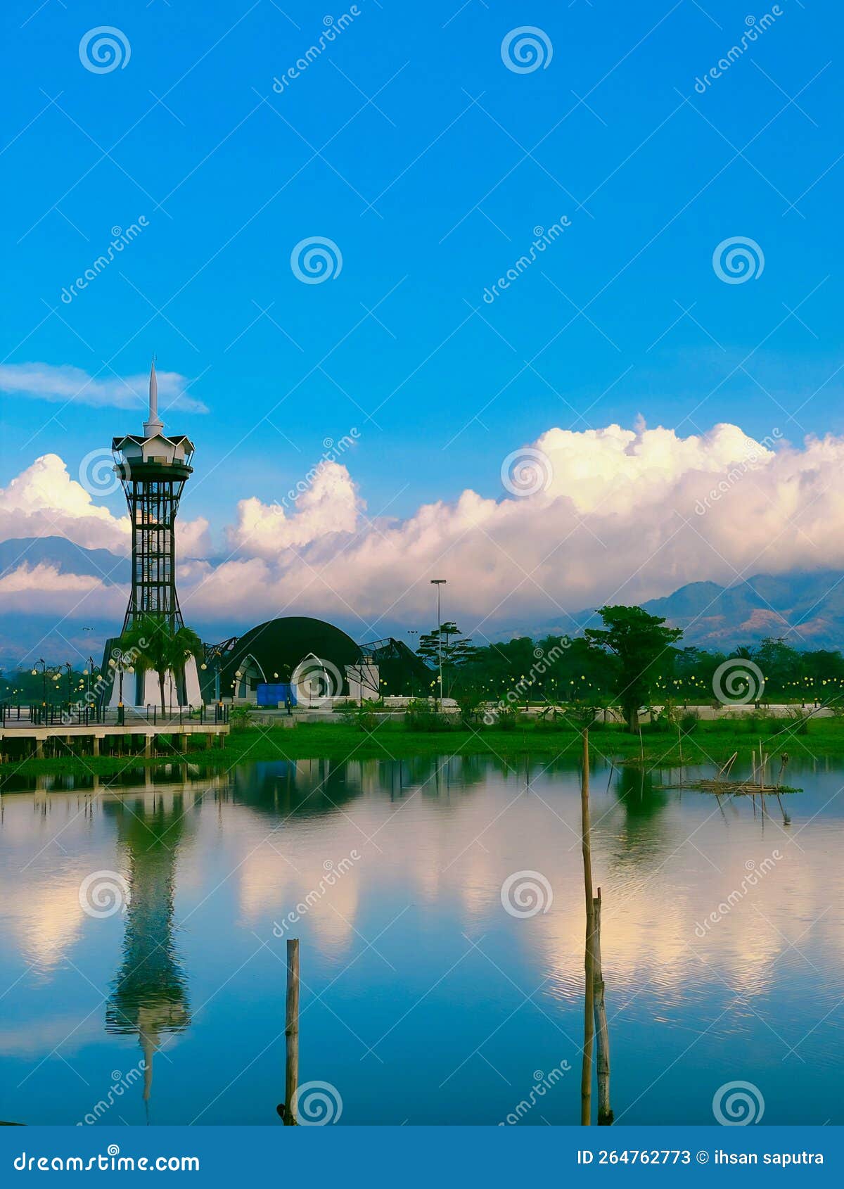 Tower on the Edge of the Lake Stock Image - Image of lake, water: 264762773