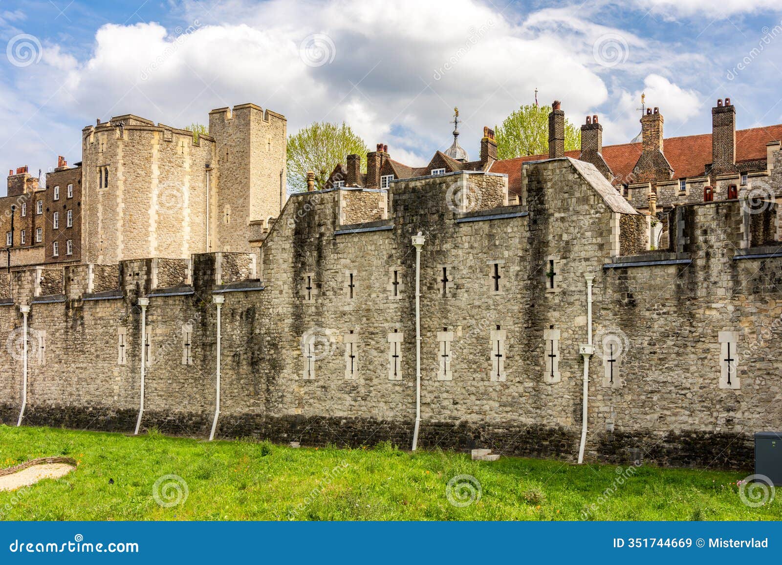 Tower of London Architecture in Spring, UK Stock Illustration ...