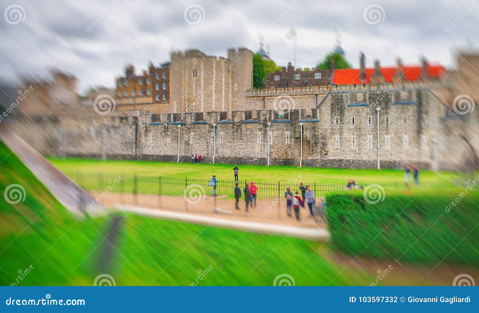 The Tower of London on a Overcast Day, UK Editorial Photography - Image ...
