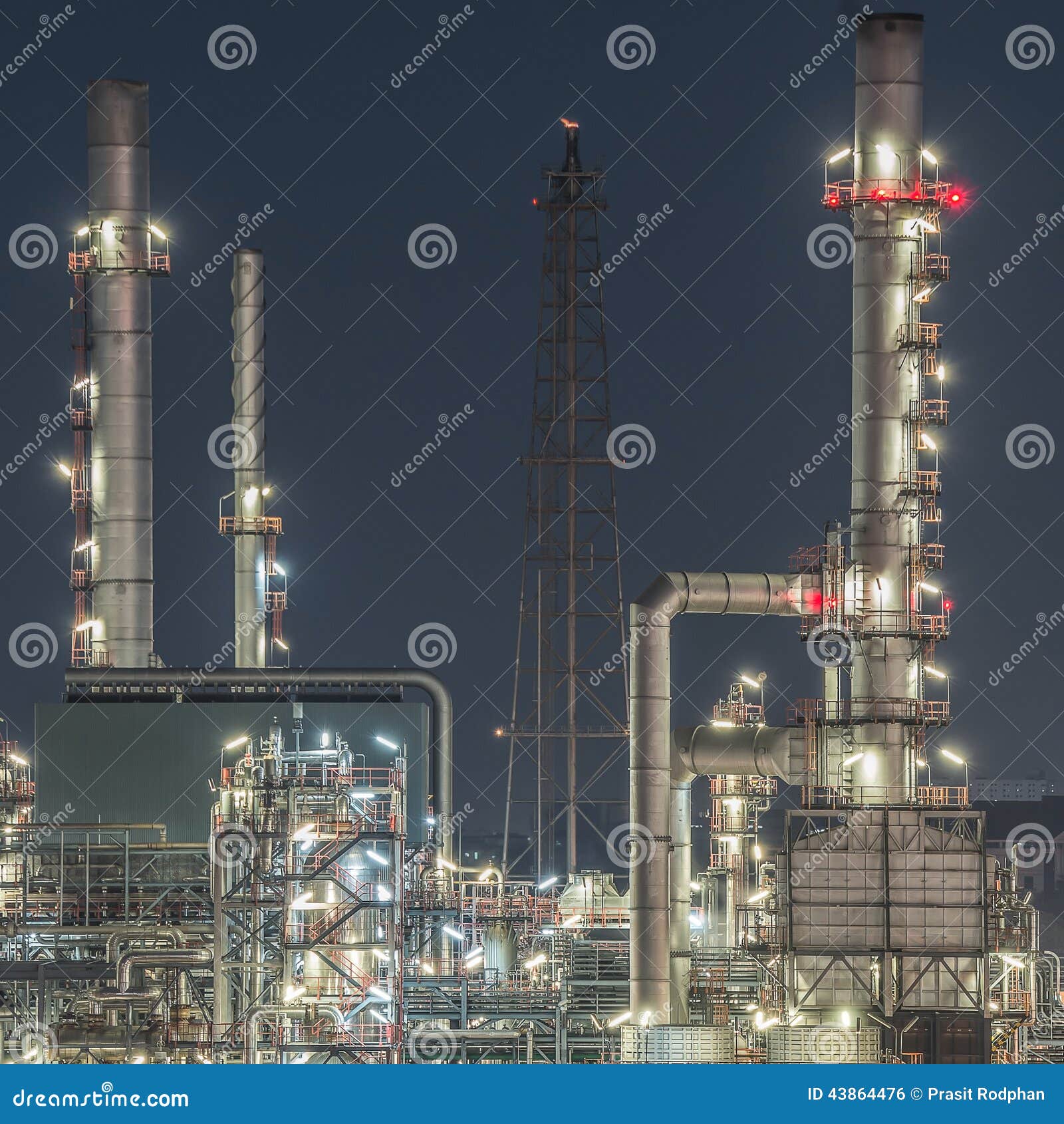 Tower of Oil Refinery at Twilight Stock Photo - Image of energy, carbon ...