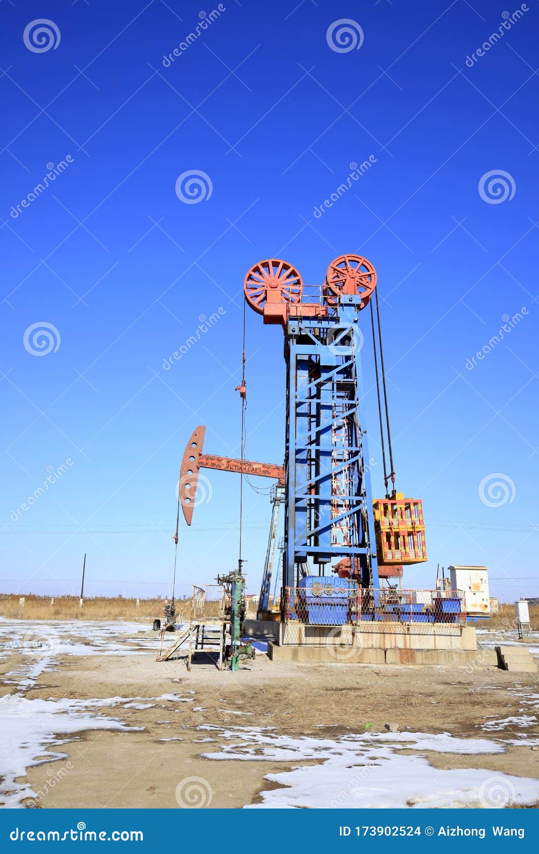 Tower pumping unit stock photo. Image of exploration - 173902524