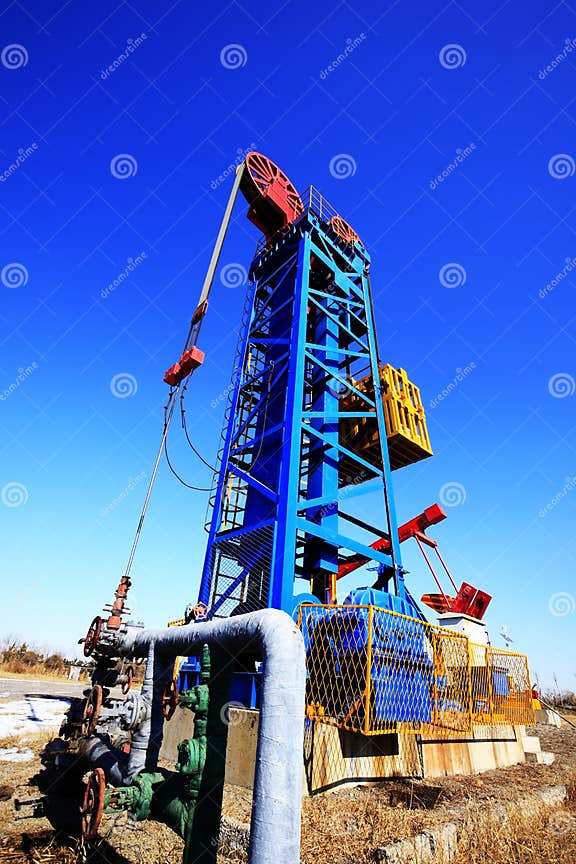 Tower pumping unit stock image. Image of money, field - 173904857