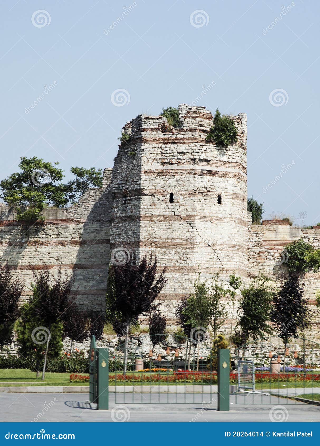 Tower Wall of Constantinople Stock Photo - Image of castle, historical ...
