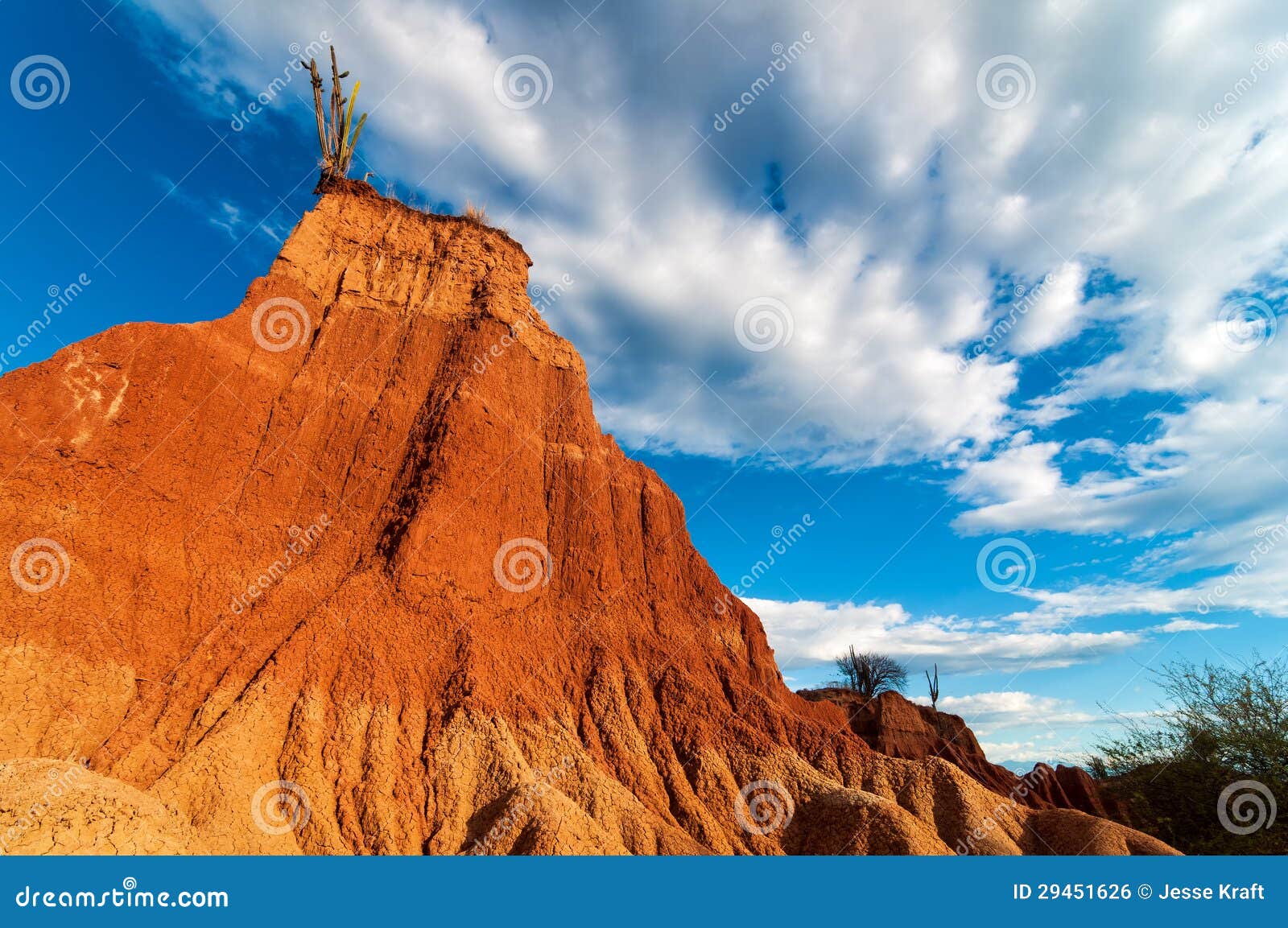 Towering Red Rock Formation Stock Photo - Image of desolate, land: 29451626