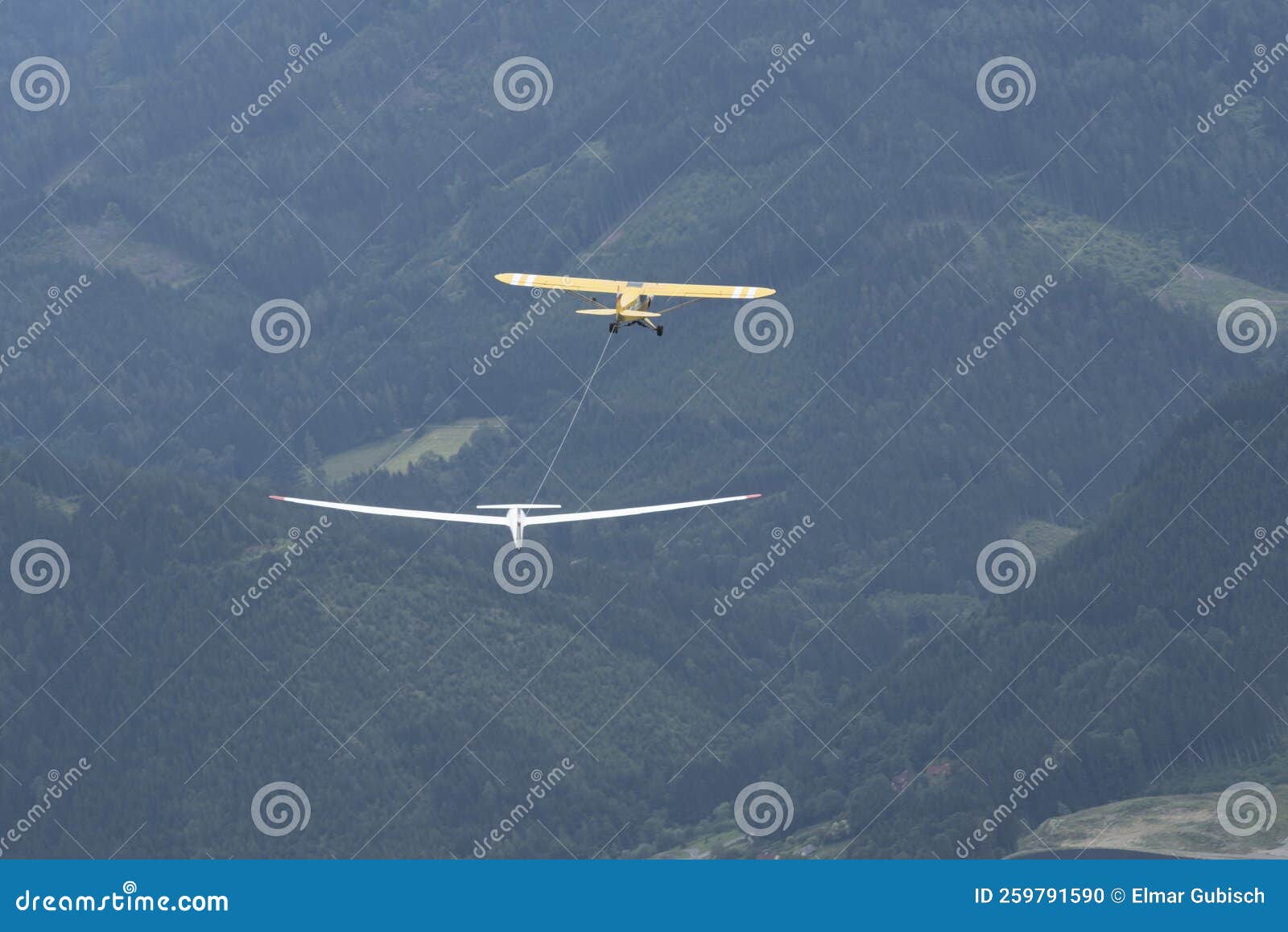 Towing from a Glider in the Air Stock Photo - Image of machine, gliding ...