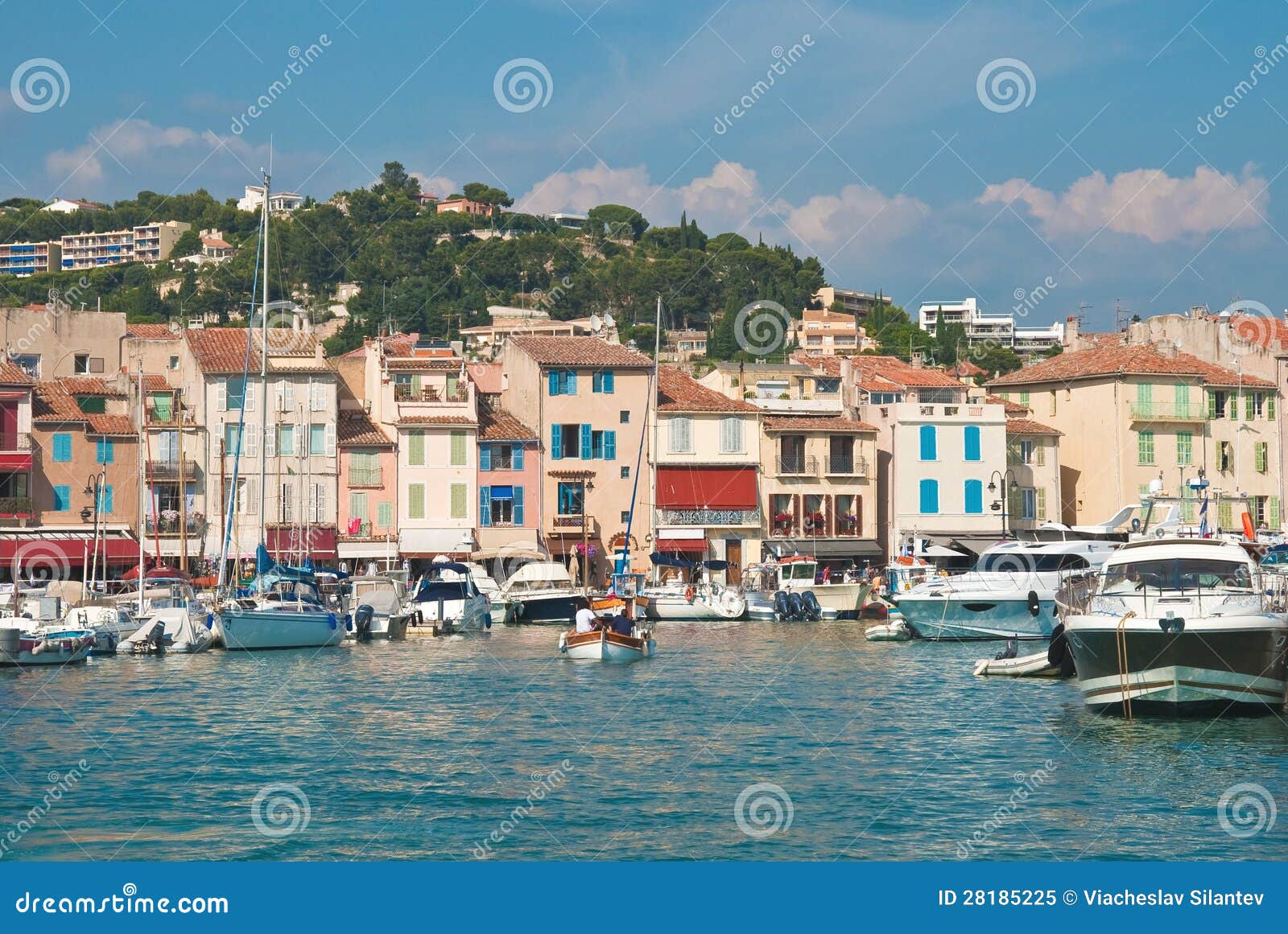 The town Cassis, France stock image. Image of blue, facade - 28185225