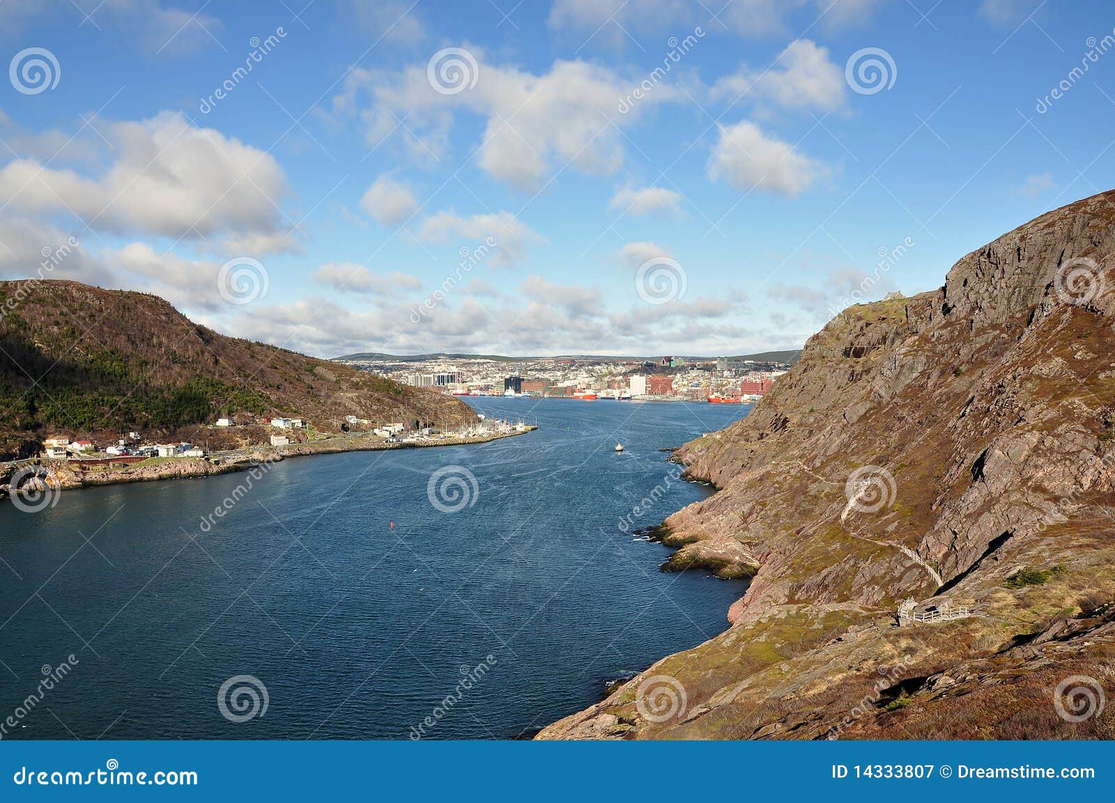 Town on coastal inlet stock image. Image of picturesque - 14333807