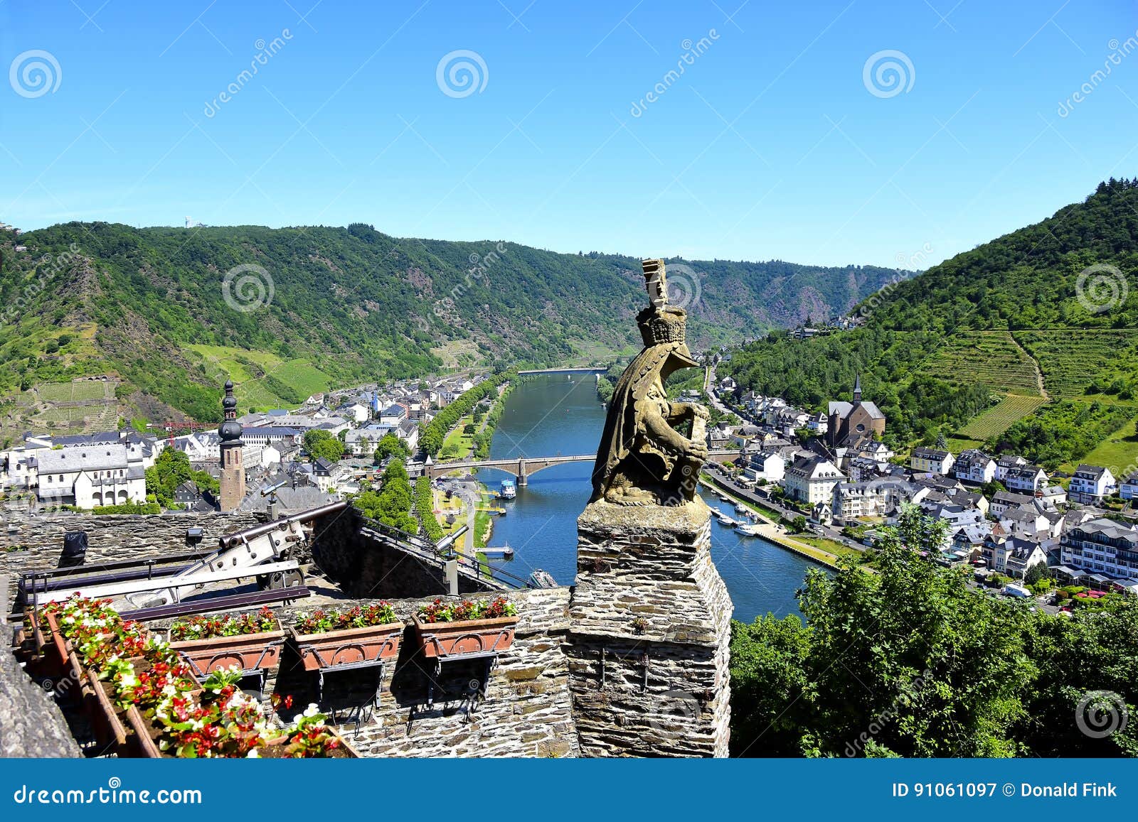 Town of Cochem and the Mozel River Stock Image - Image of vineyards ...