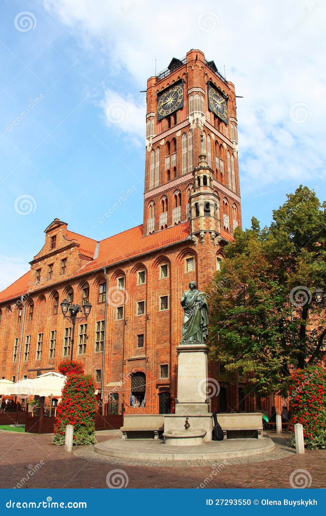 Town Hall, Torun Old Town, Poland Stock Photo - Image of historic ...