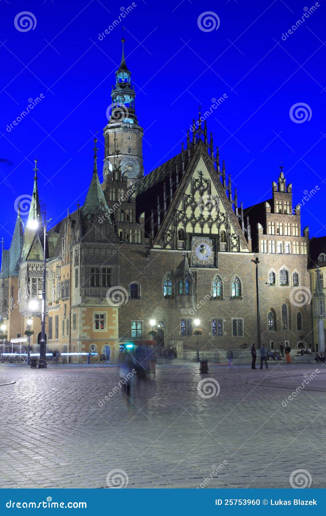 Town hall in Wroclaw editorial image. Image of tower - 25753960
