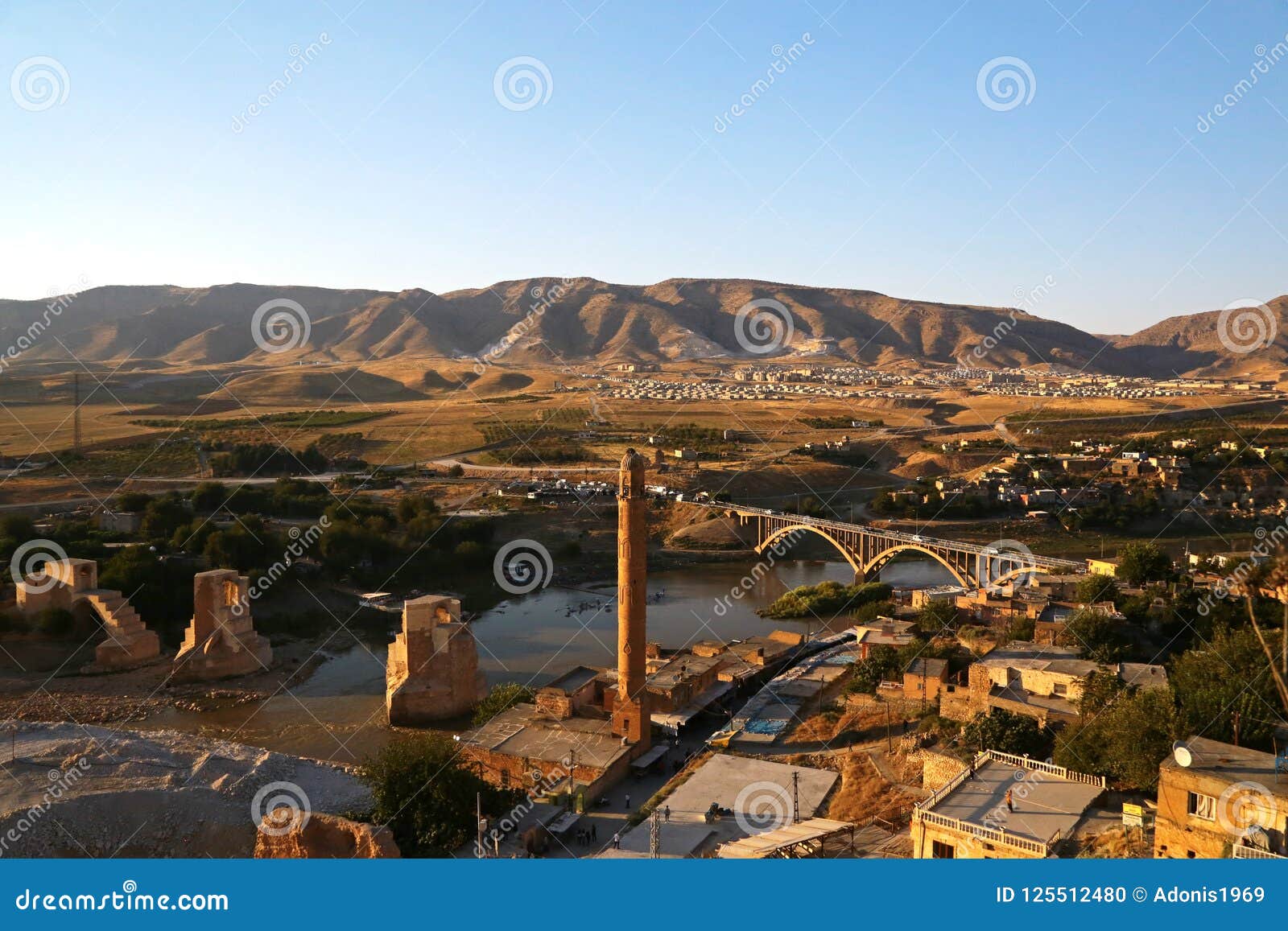 Town of Hasankeyf in Turkey Stock Photo - Image of hasankeyf, cepha ...
