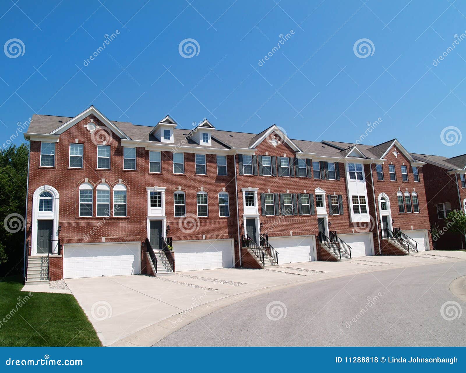 Town Homes with the Garage in the Front Stock Photo - Image of condo ...