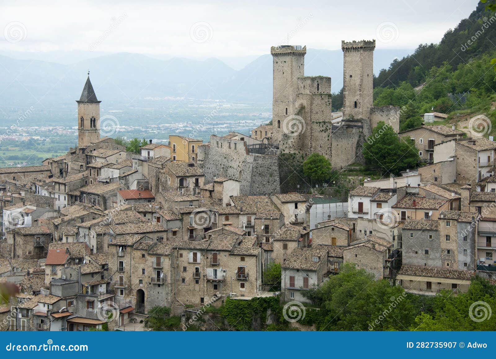 Town of Pacentro stock image. Image of village, tower - 282735907