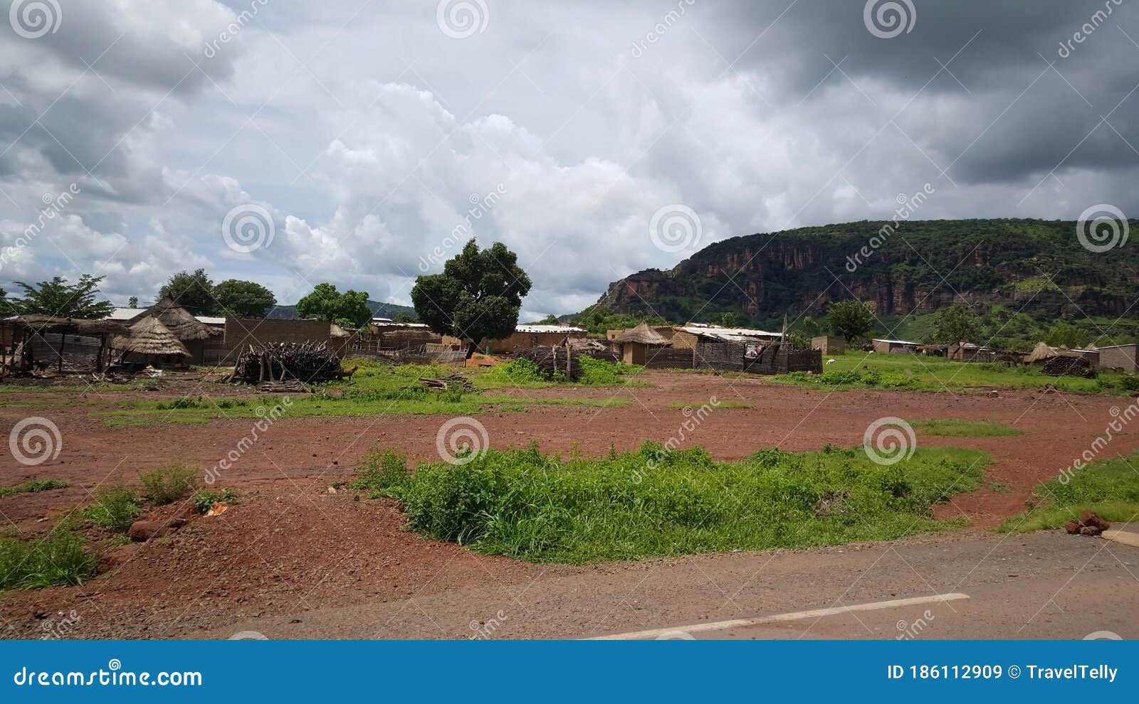 Town Siby Mali stock image. Image of beautiful, trees - 186112909