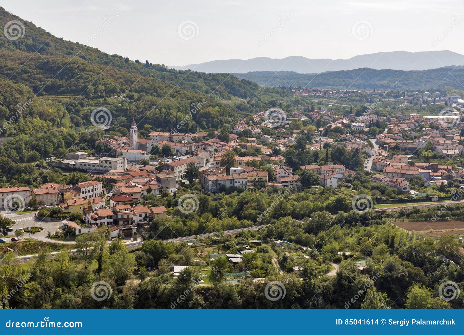 Townscape Di Solkan in Slovenia Fotografia Stock - Immagine di ferrovia ...