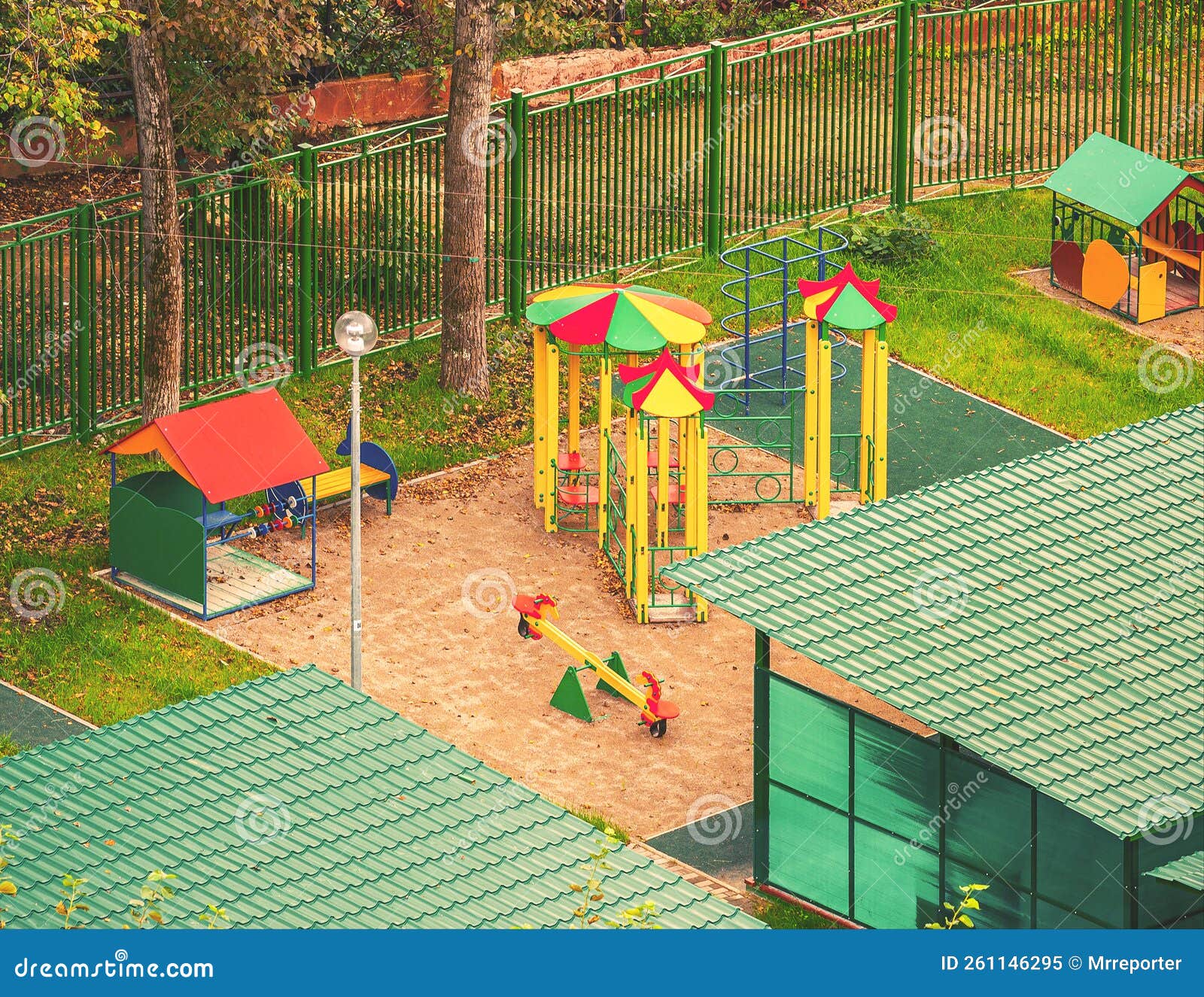 Kindergarten Playground With Classic Jumbo Giant 4 Connect In A Row To ...