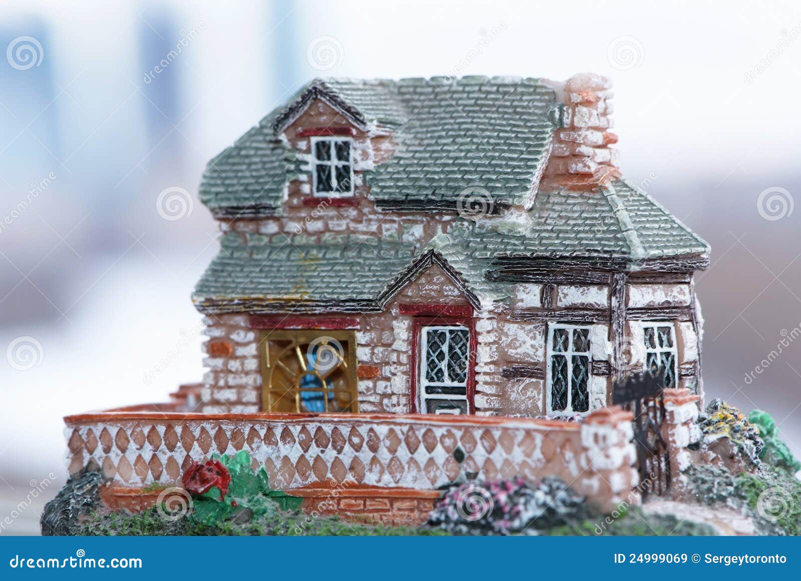 Toy house macro stock image. Image of retro, christmas - 24999069