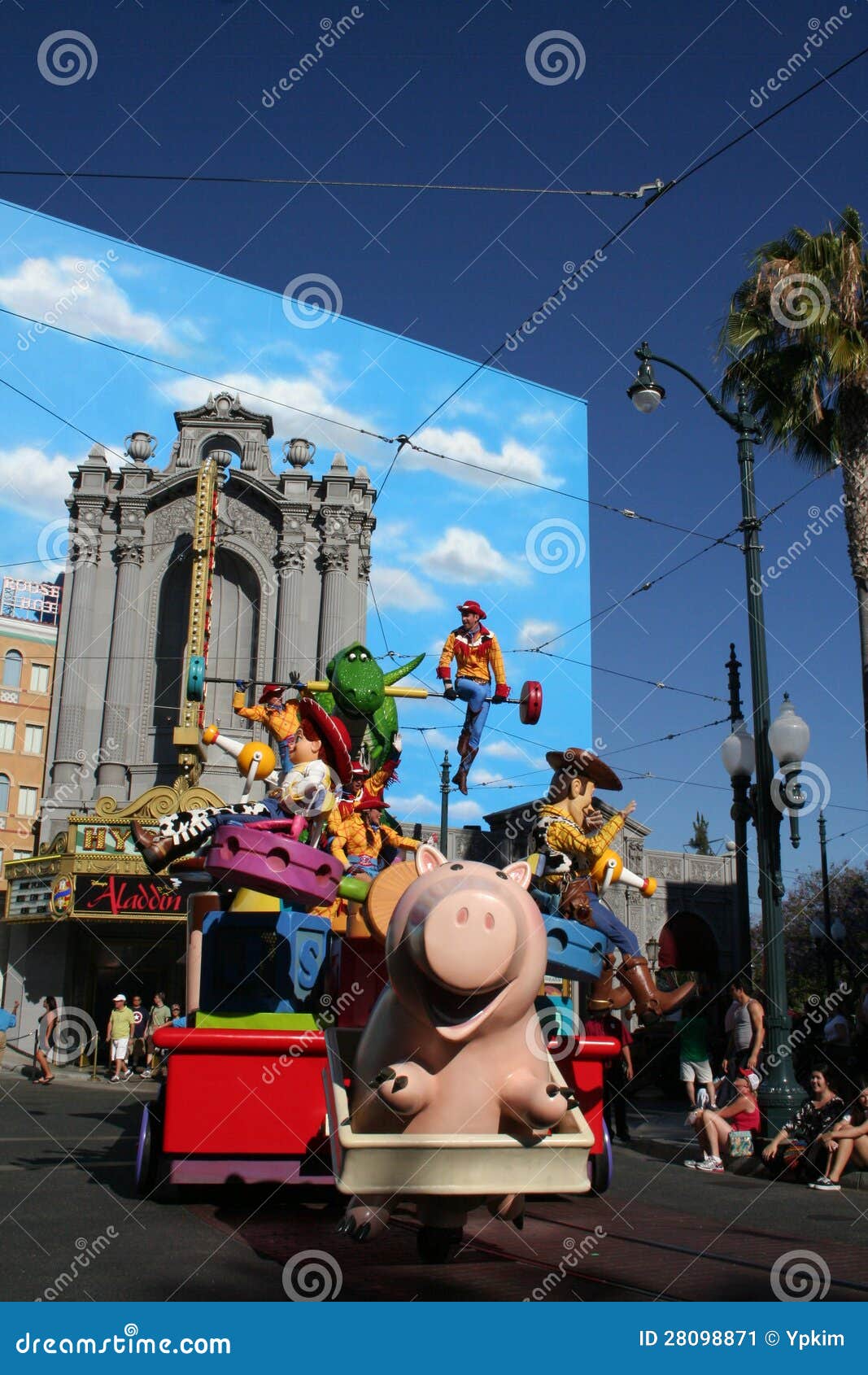 Toy Story Parade editorial photo. Image of disneys, float - 28098871