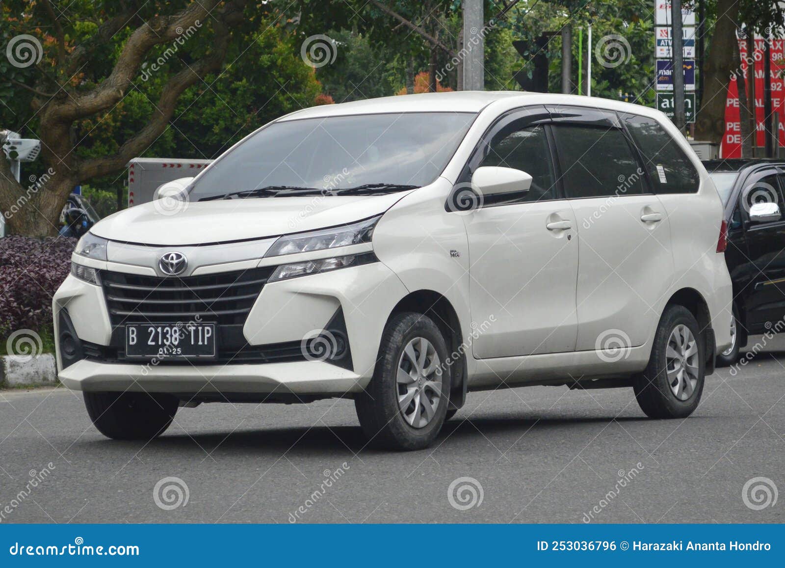 2019 Toyota Avanza (Type E) Editorial Photo - Image of private ...