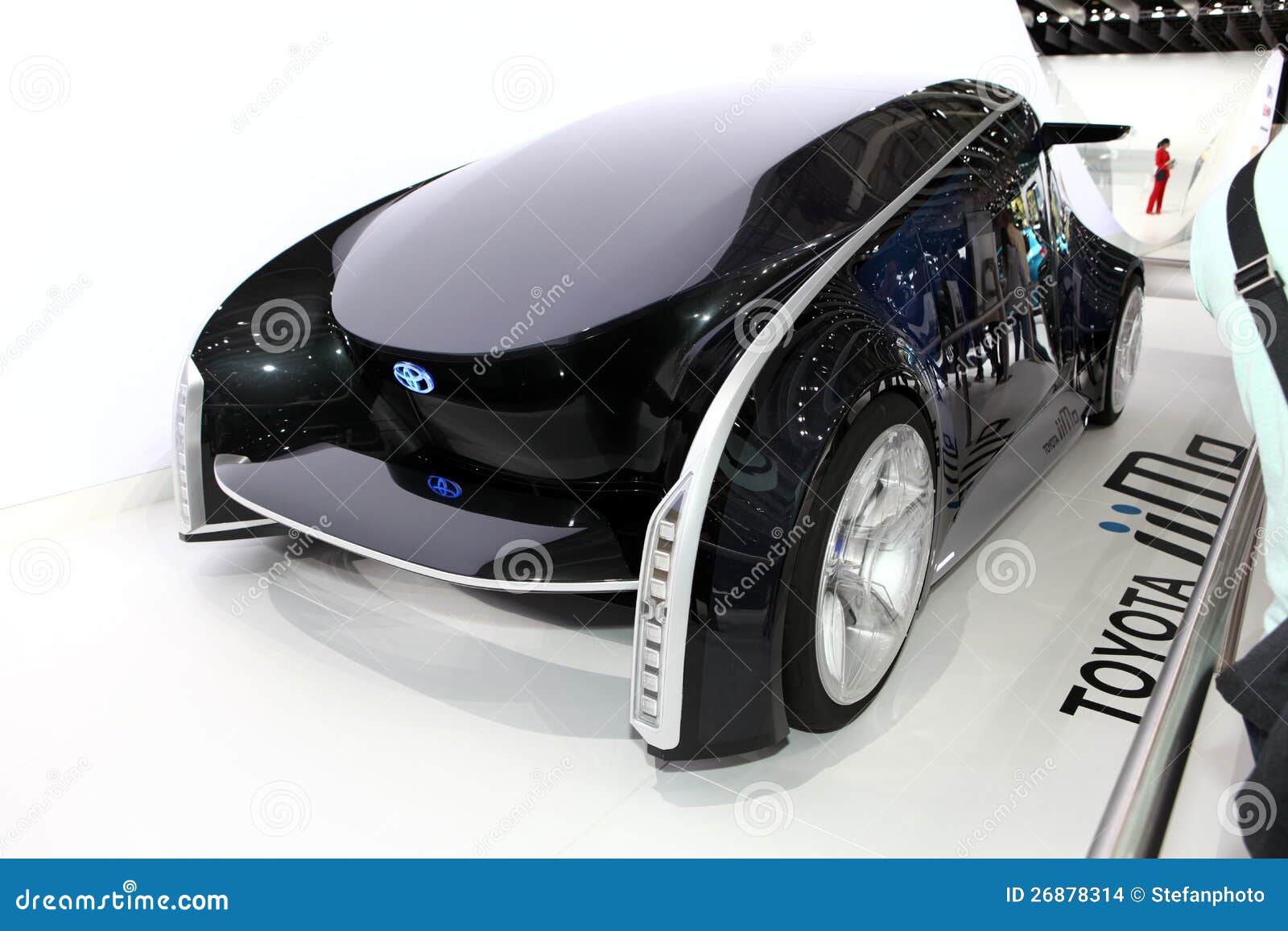 Toyota Fun-Vii Concept editorial stock image. Image of france - 26878314