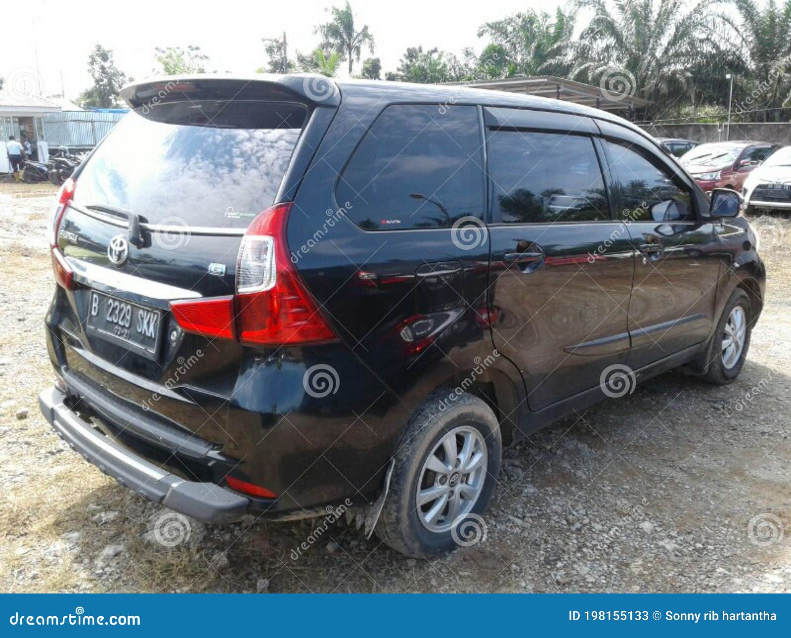 Toyota MPV black color 2 editorial stock photo. Image of sedan - 198155133