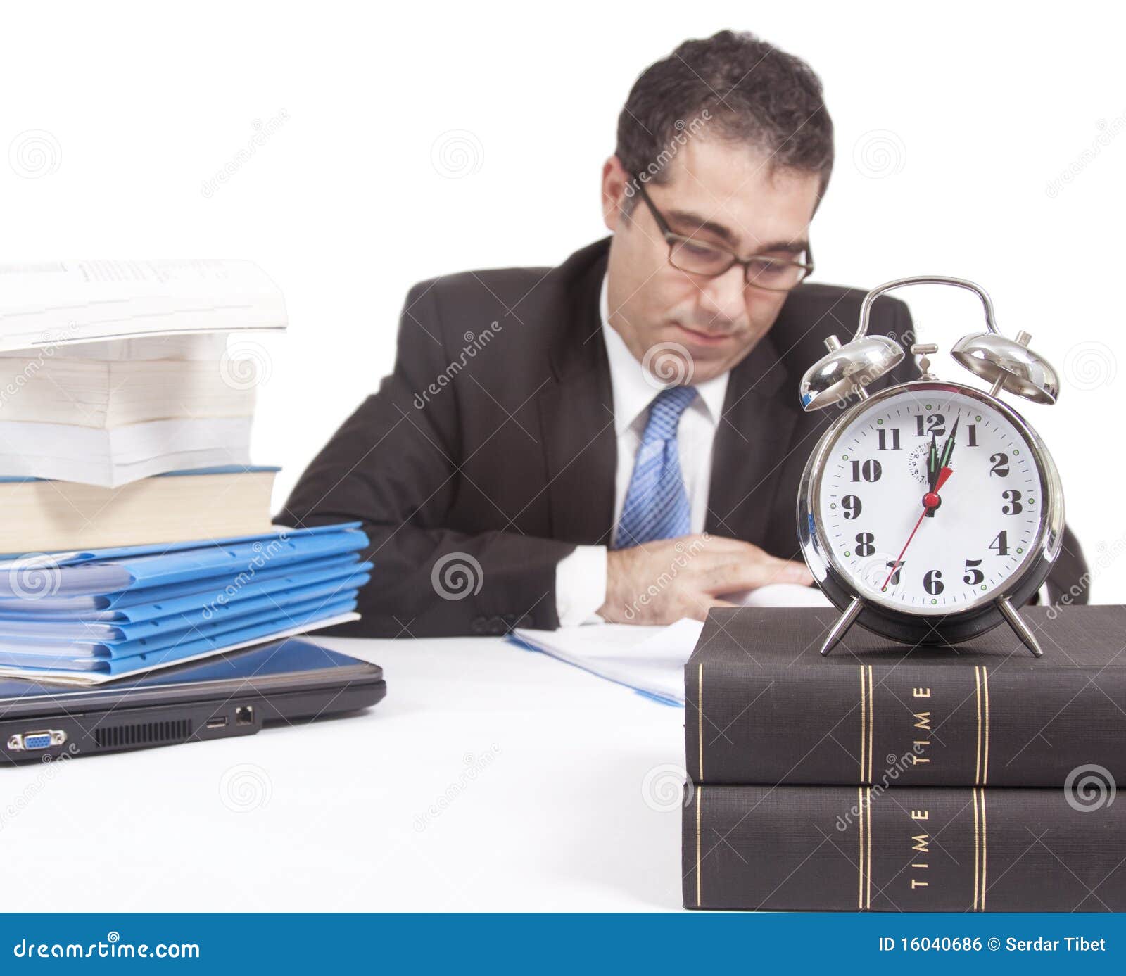 Trabalho Fora Do Tempo Estipulado Foto de Stock - Imagem de chamada ...