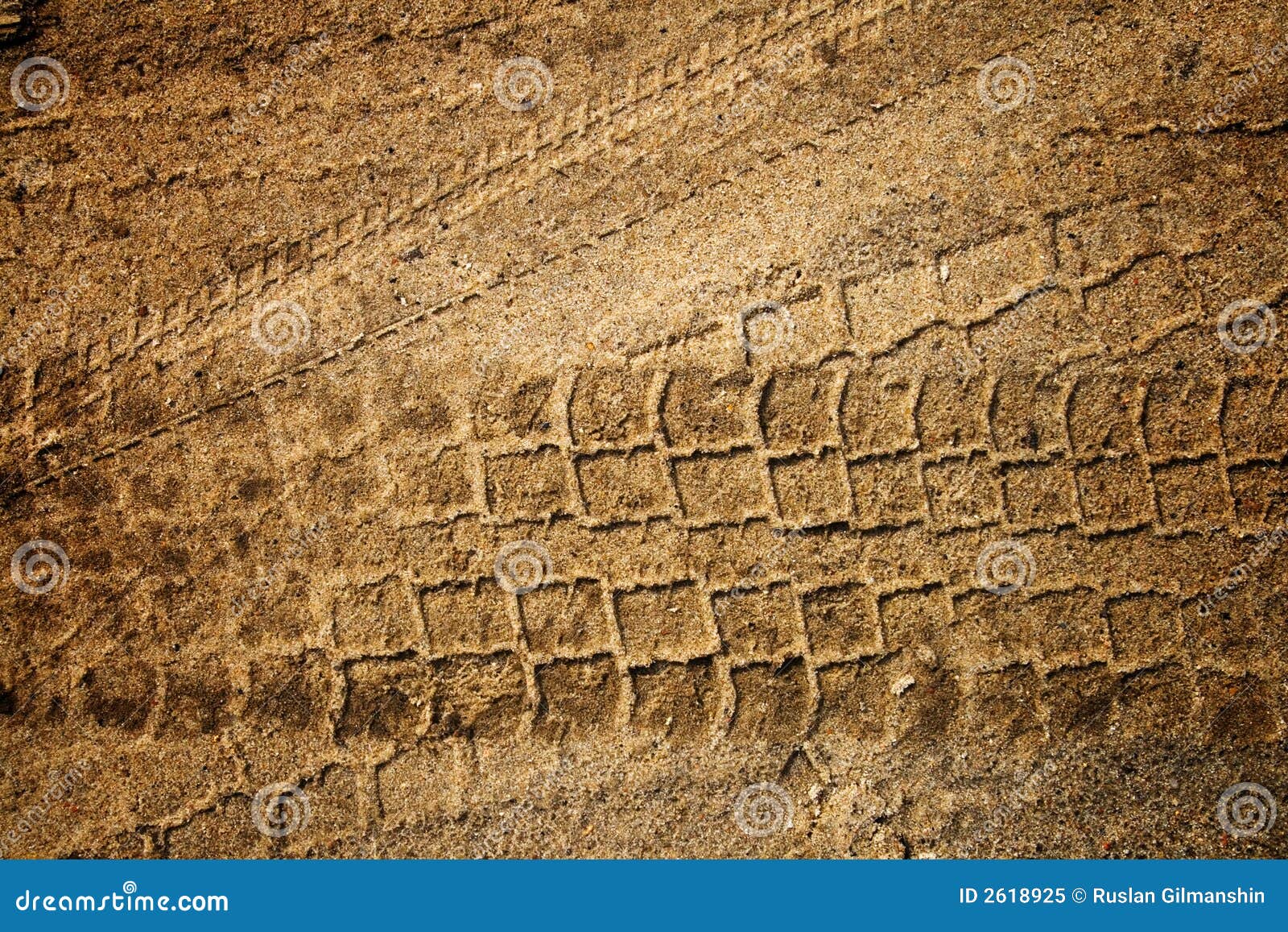 Trace in the sand stock image. Image of desert, path, closeup - 2618925