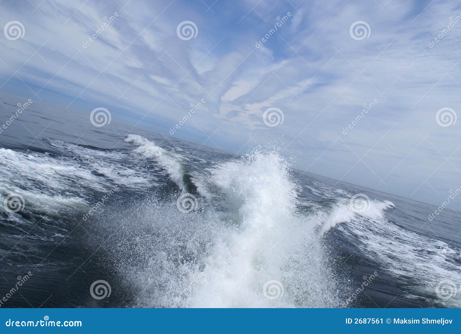 Trace on a water stock image. Image of oxygen, cyan, ocean - 2687561