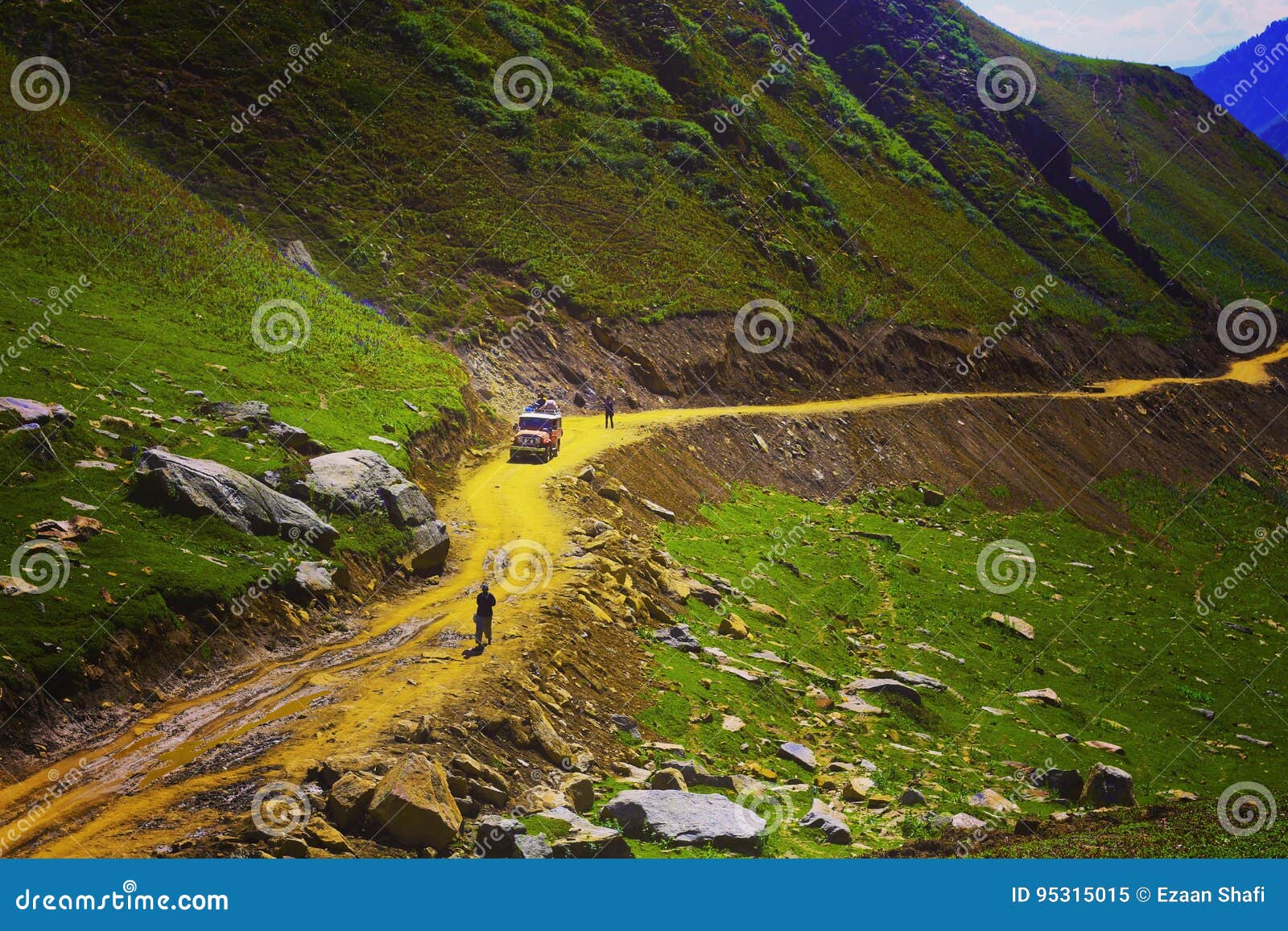 Track to Ratti Gali Lake editorial image. Image of gali - 95315015