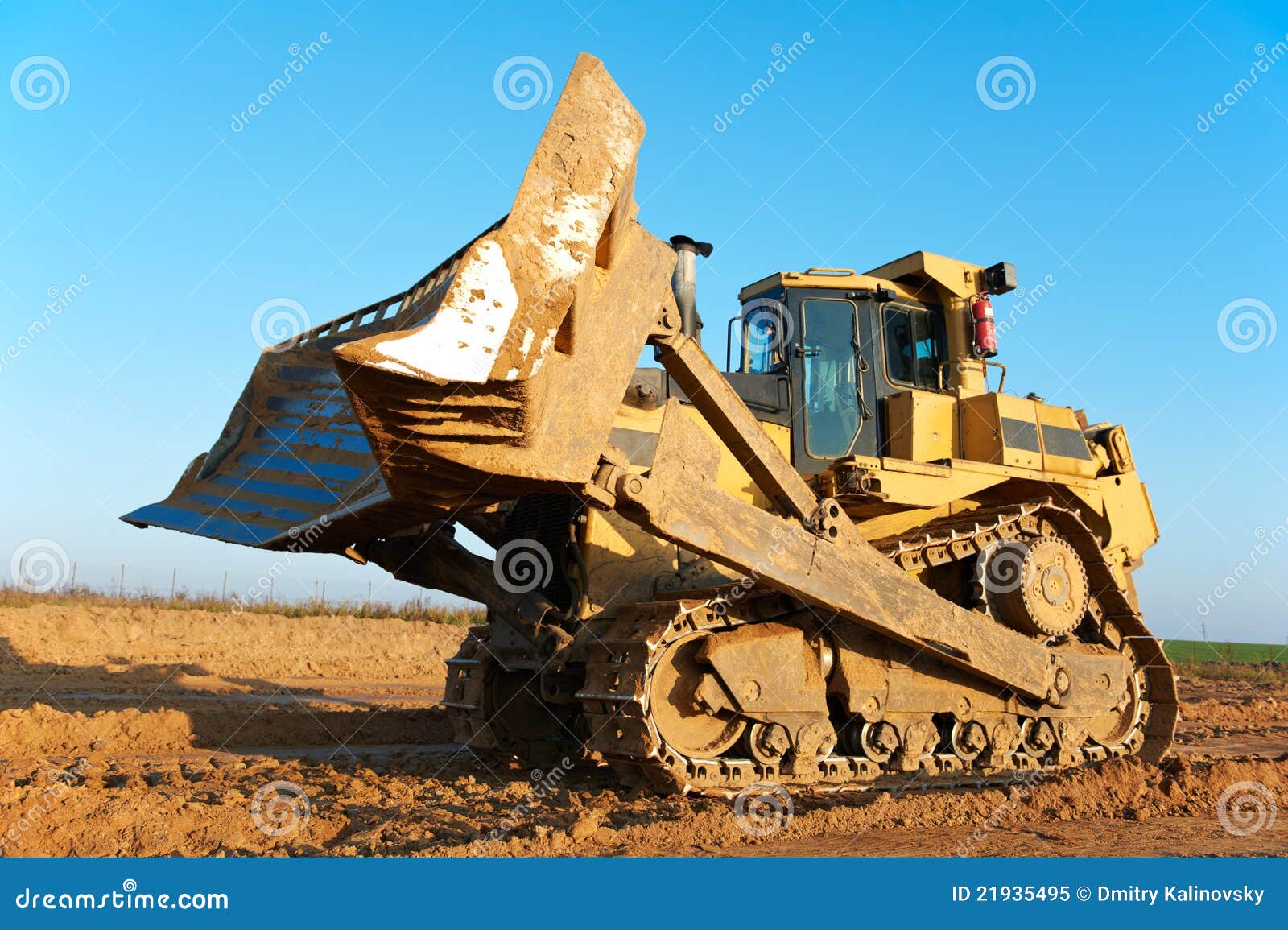Track-type Bulldozer Loader Stock Image - Image of equipment, shovel ...