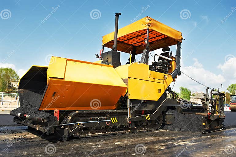 Tracked asphalt paver stock image. Image of pave, repair - 19625503