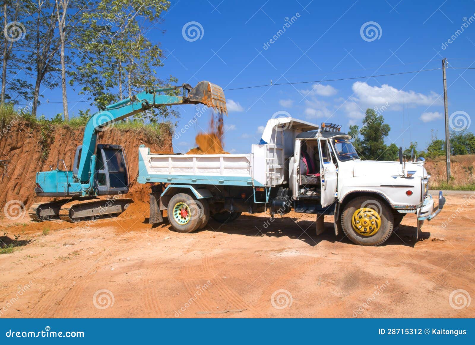 Tracked excavator stock photo. Image of activity, quarry - 28715312