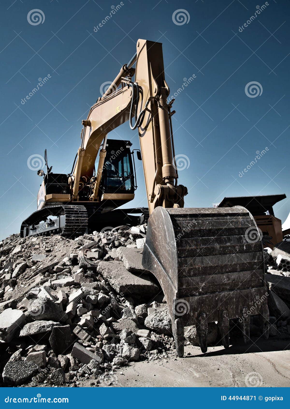 Tracked excavator stock image. Image of build, tracked - 44944871