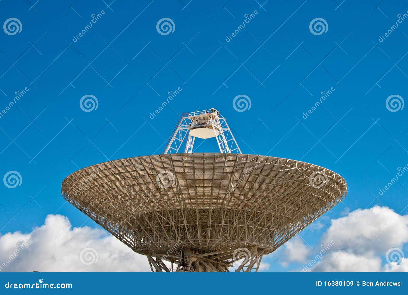 Tracking station stock image. Image of cellular, information - 16380109