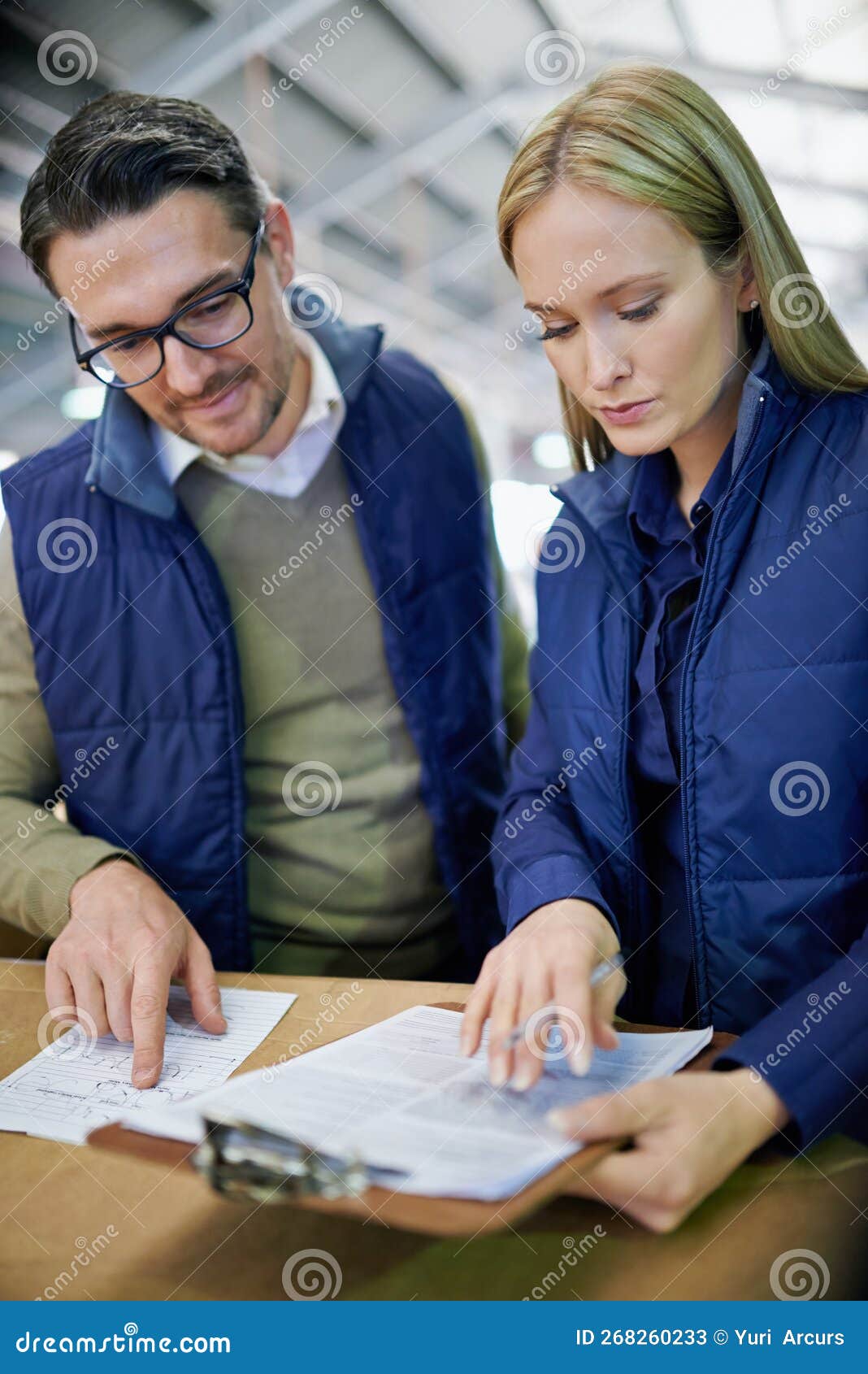 Tracking and Tracing on the Warehouse Floor. a Two Managers Reading ...