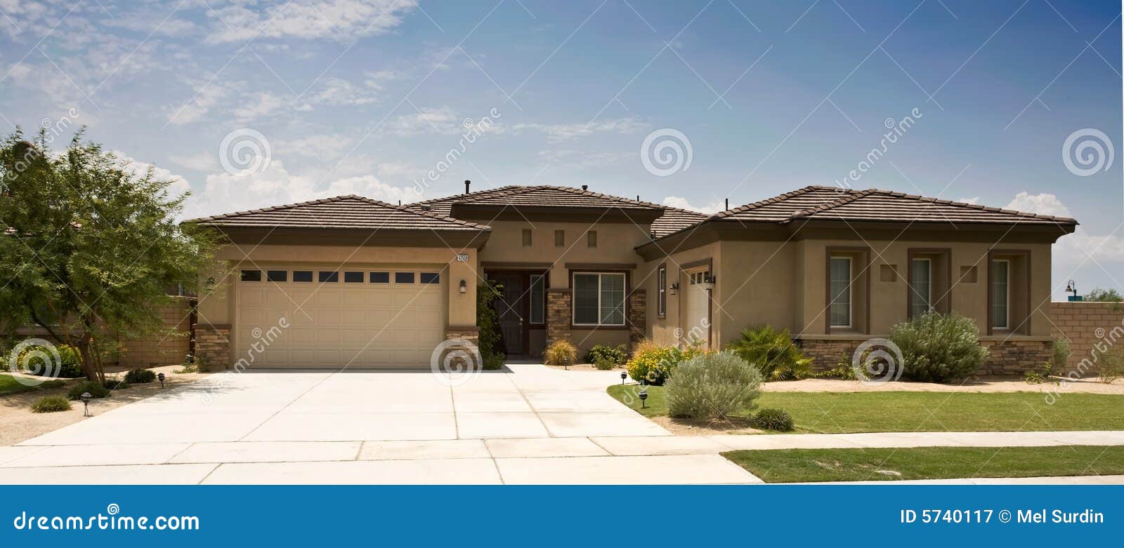Tract Home, Modern, Southern California Stock Image - Image of private ...
