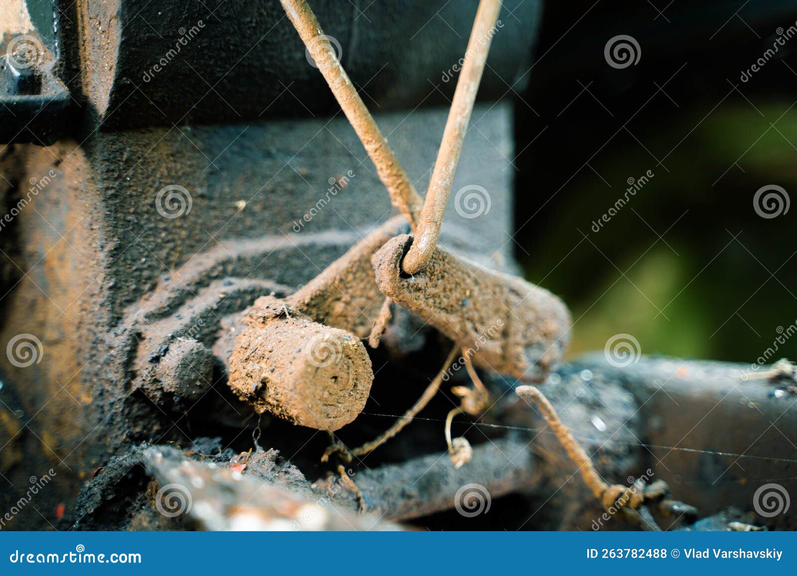 Traction for Blocking the Wheel for Turning on a Walk-behind Tractor ...