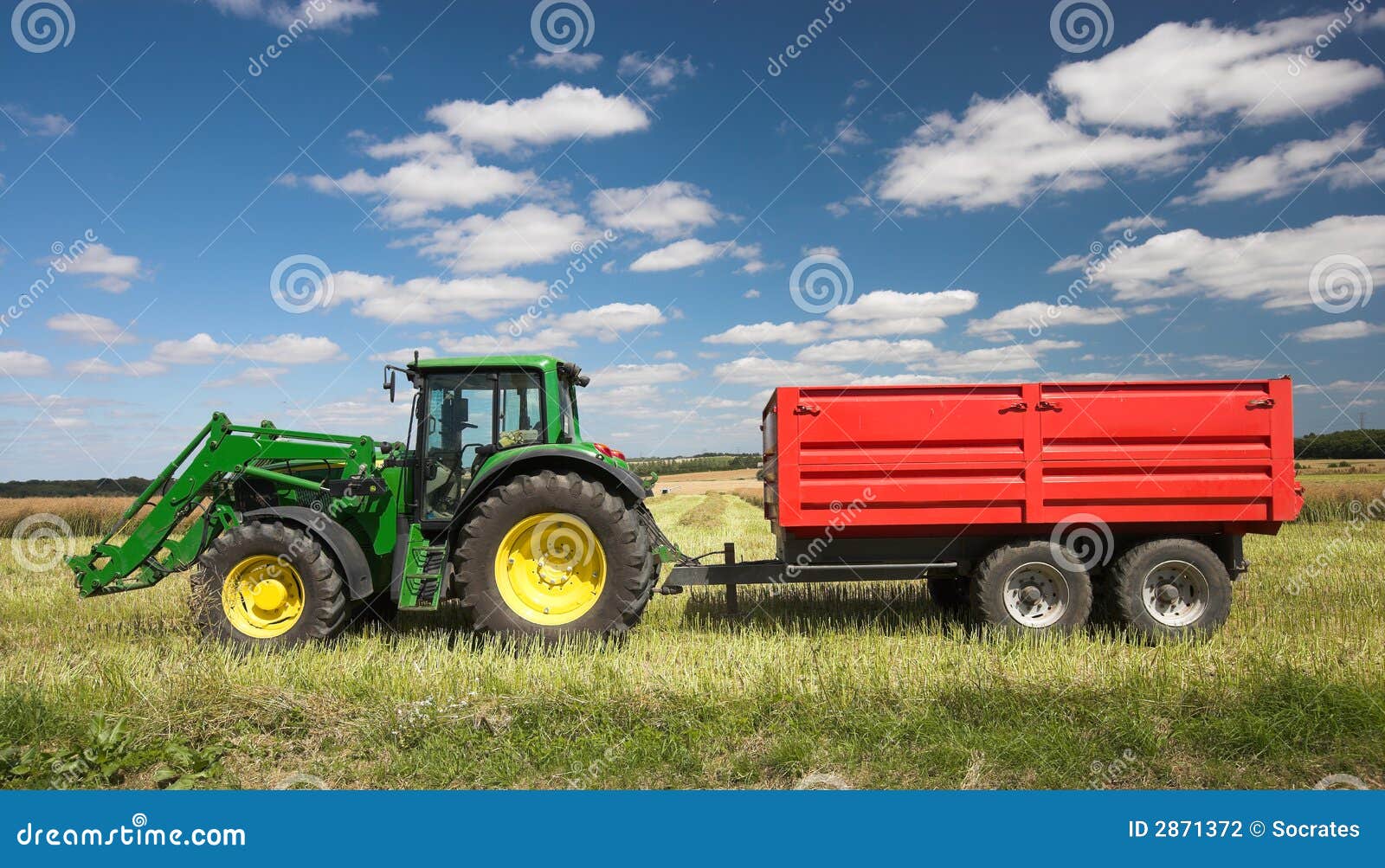Tractor editorial photography. Image of autumn, golden - 2871372