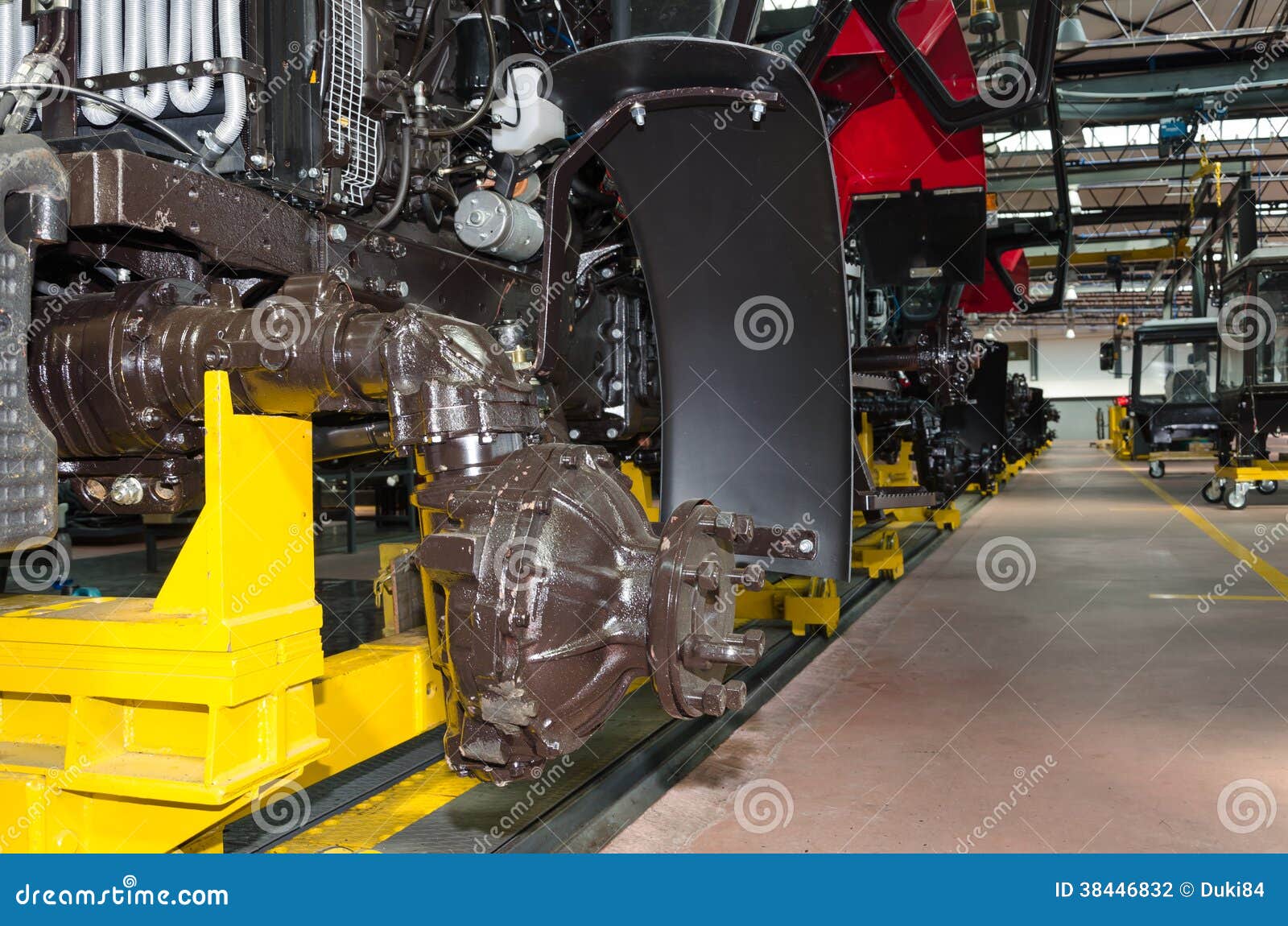 759 Tractor Assembly Photos - Free & Royalty-Free Stock Photos from ...