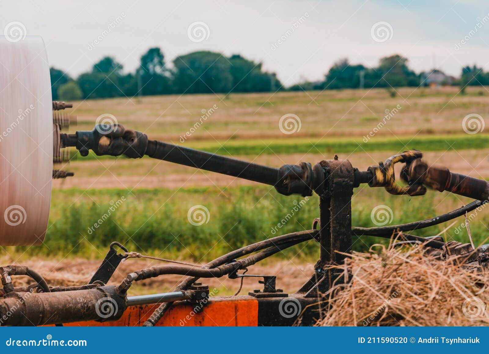 Tractor Coupling Stock Image | CartoonDealer.com #44760037