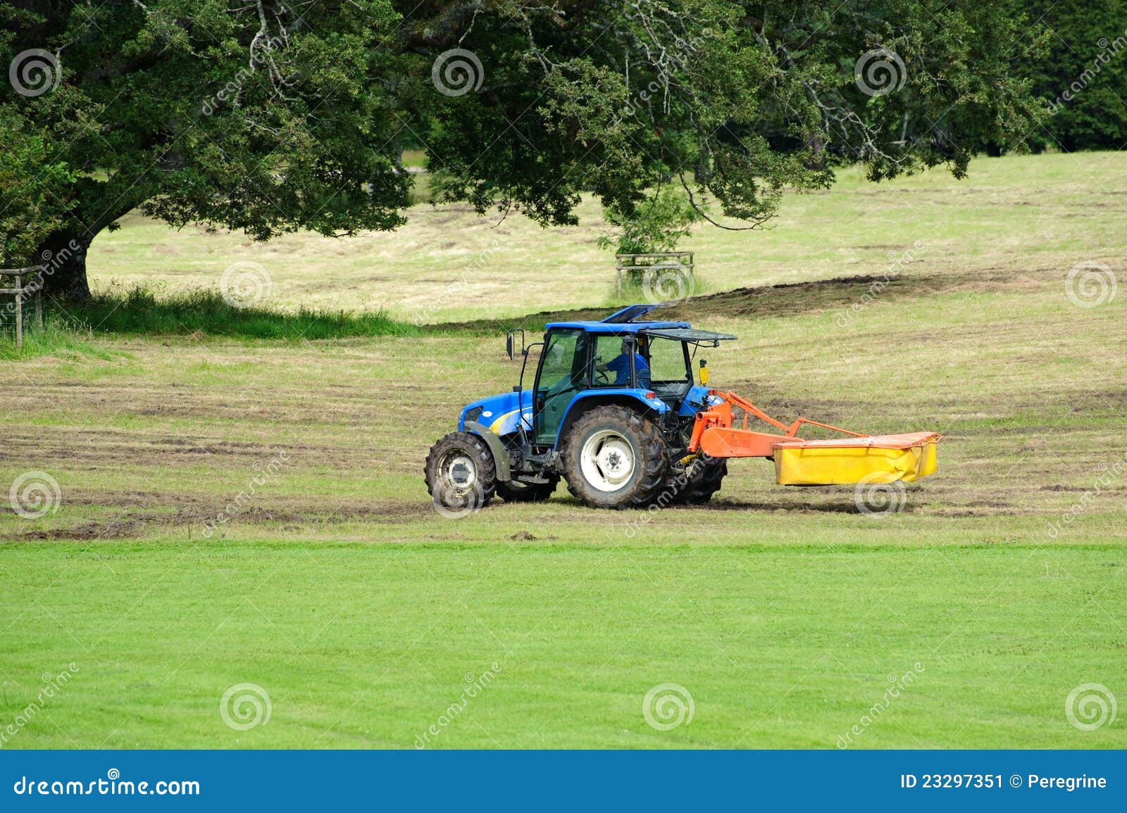 Tractor in a fields editorial photo. Image of agricultural - 23297351