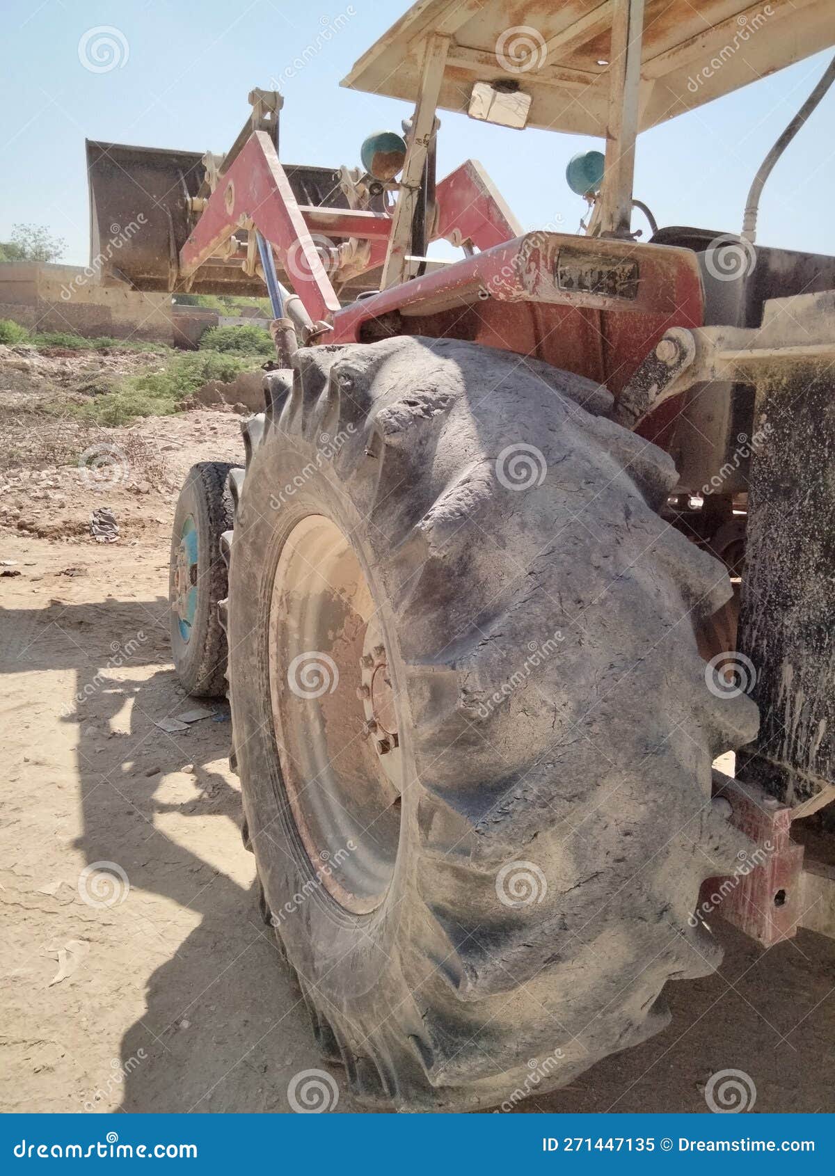 Tractor ???? loader stock image. Image of stone, small - 271447135
