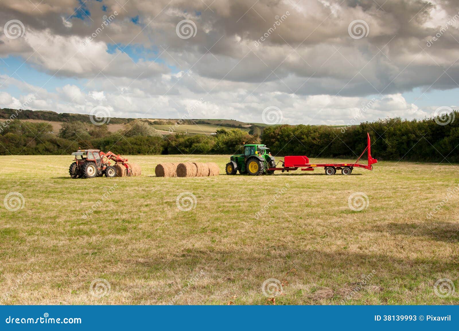 Tractor at Straw Harvesting Stock Image - Image of field, work: 38139993
